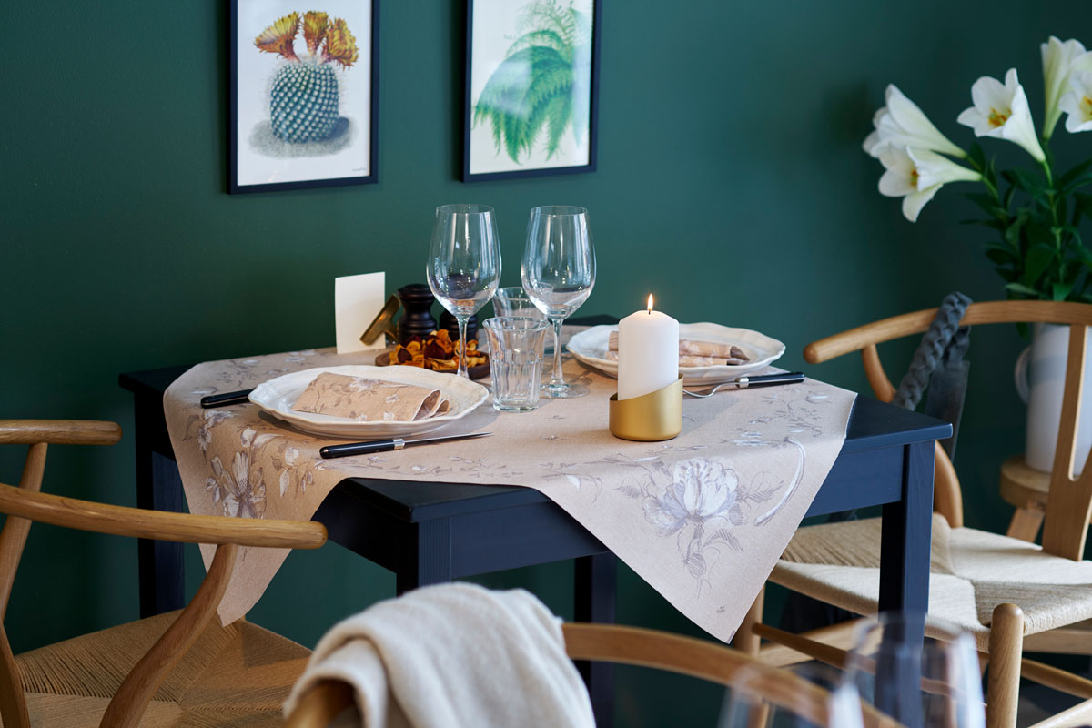 Dunicel® Slipcover 84 x 84 cm Floris, 100 pcs/box (5 x 20 pcs) | Duni ...